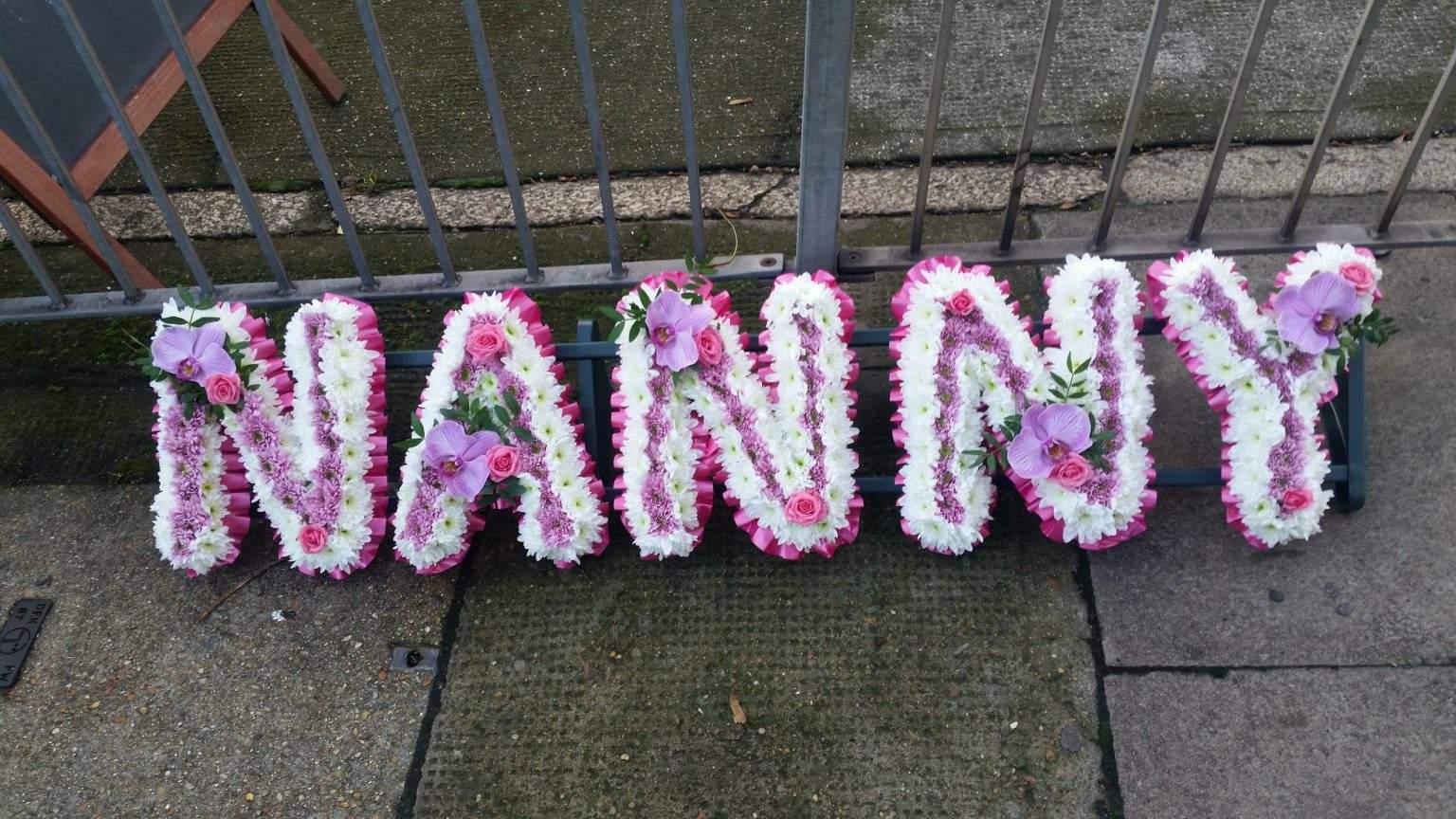 Nanny Funeral Letters • Sidcup Flowers Kim-e-Fleurs